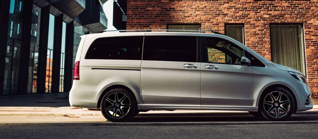 StriveME - فان مرسيدس 2023 في السعودية مع اهم المواصفات والاسعار